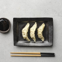 Chicken and prawn gyoza with spring onion - 24pc/packet (halal) (frozen)