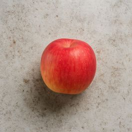 Premium Japanese Sun Fuji apple from Aomori