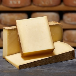 AOP Comte cheese aged over 30 months - 200g - (cow milk) - powerful ...