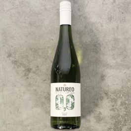 Natureo sparkling muscat grape wine 0% alcohol 75cl