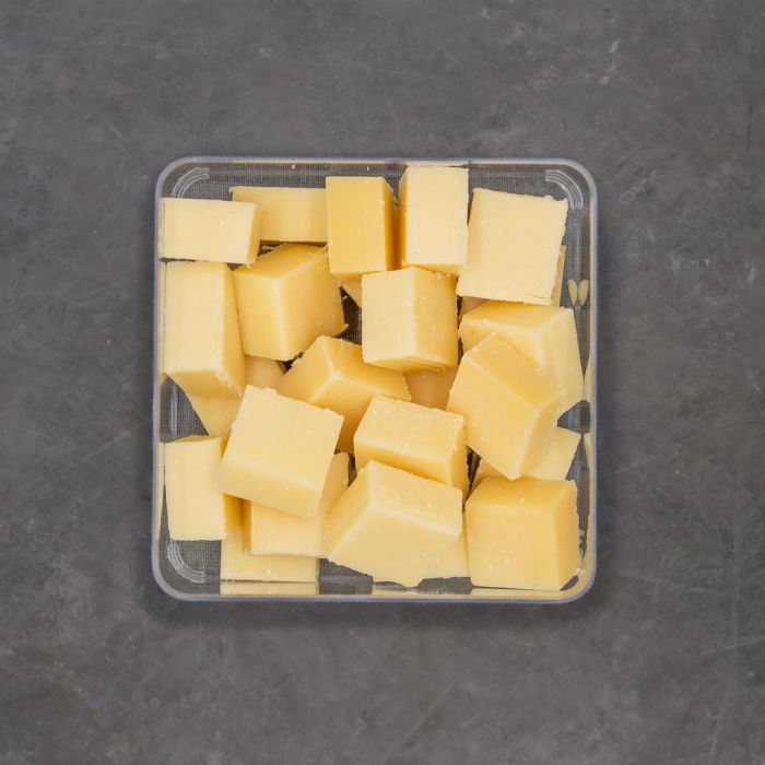 Irish cheddar cubes - 160g - perfect for cocktail or picnic
